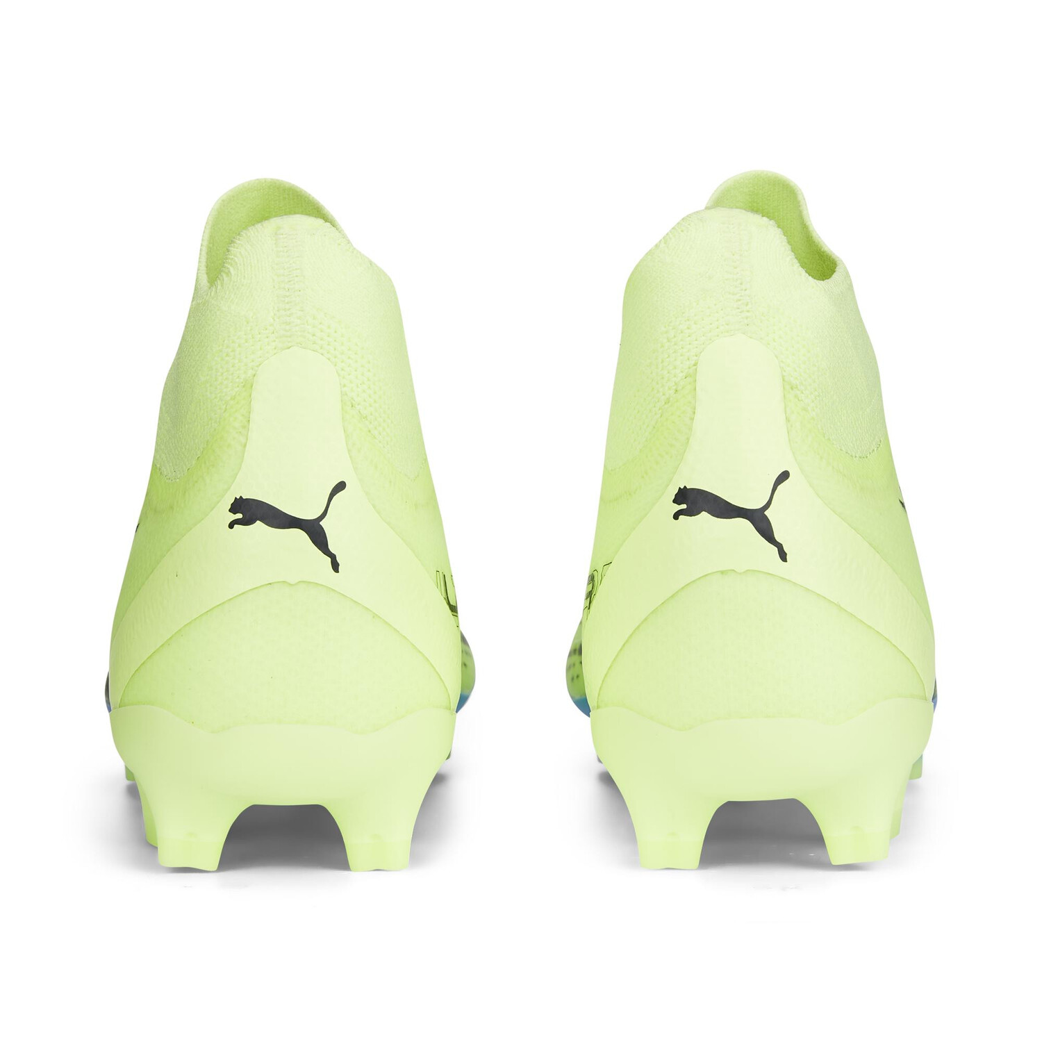 Puma Ultra Pro montante FG/AG vert bleu sur Foot.fr