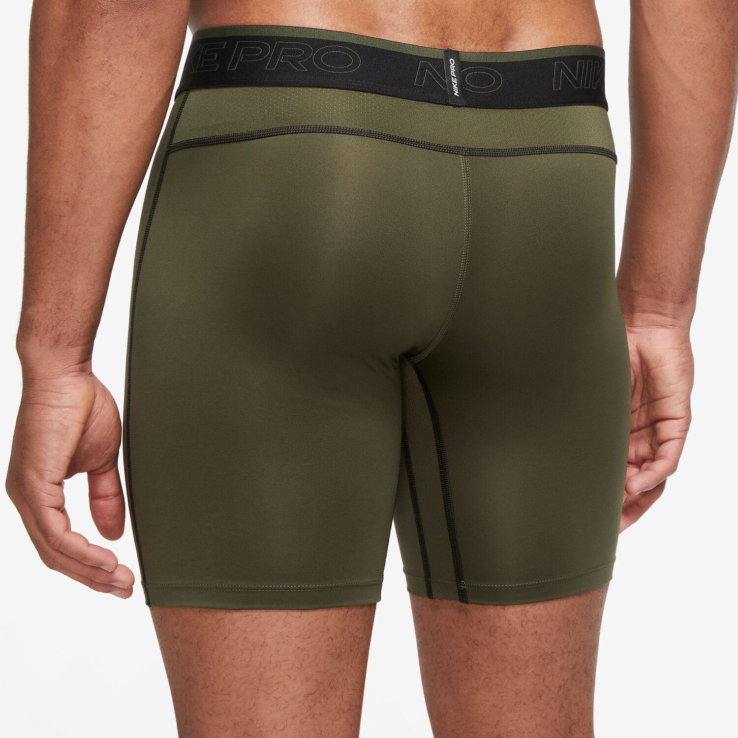 Sous-short Nike Pro vert noir sur Foot.fr