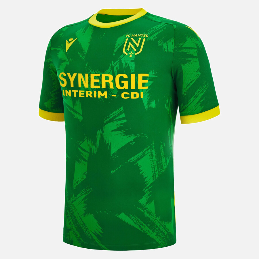 Boutique FC Nantes : Maillots, Survêtements et produits officiels - Foot.fr