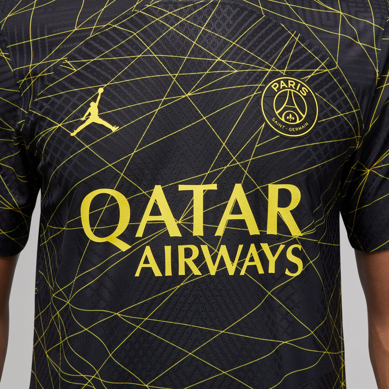 Maillot PSG 4th Authentique 2022/23 sur Foot.fr Maillot PSG 4th Authentique 2022/23 sur Foot.fr
