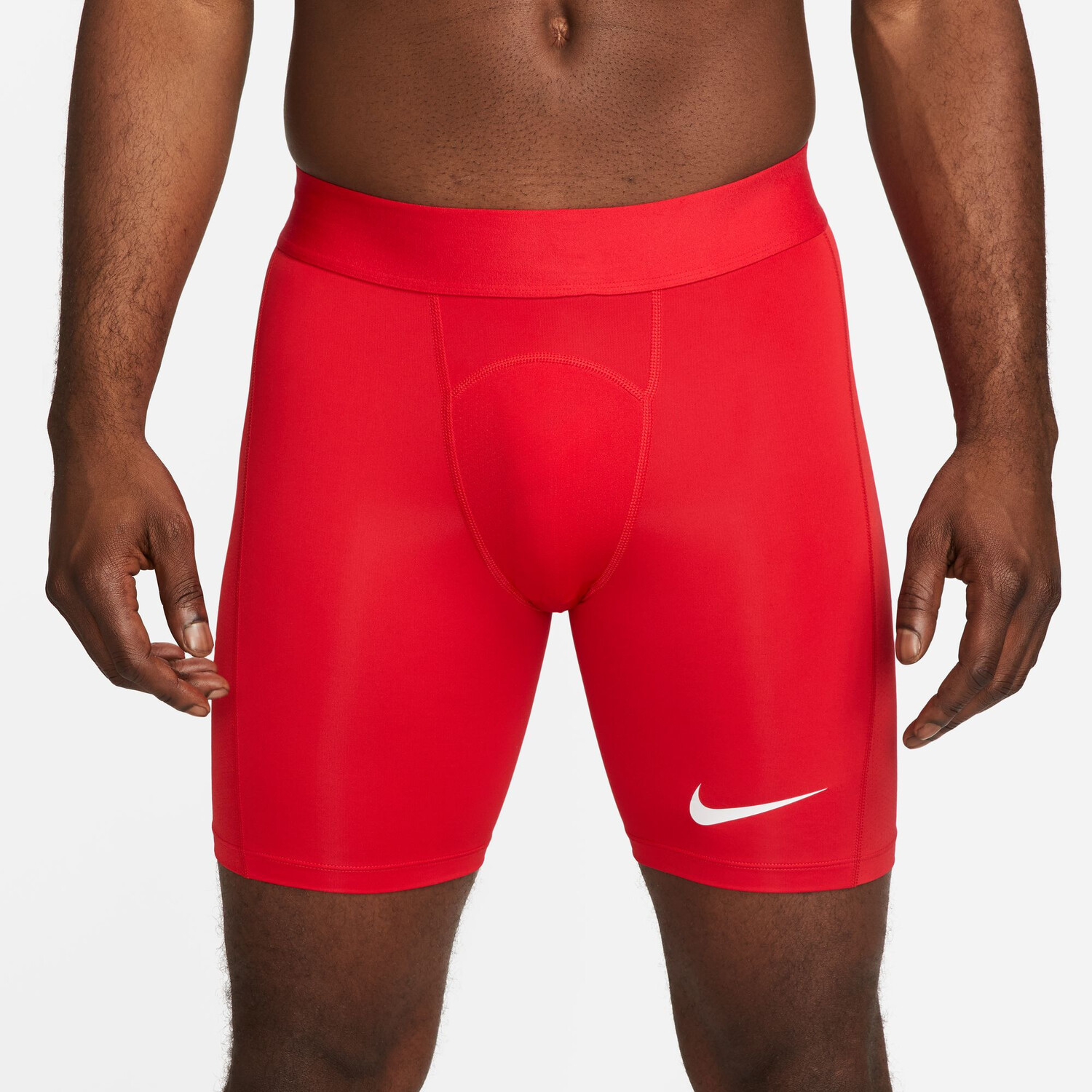 Sous-short Nike Pro Strike rouge sur Foot.fr
