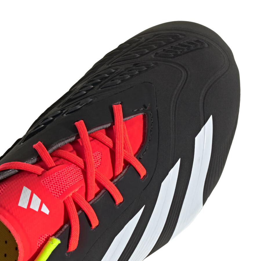 adidas Predator Elite junior FG noir rouge sur Foot.fr