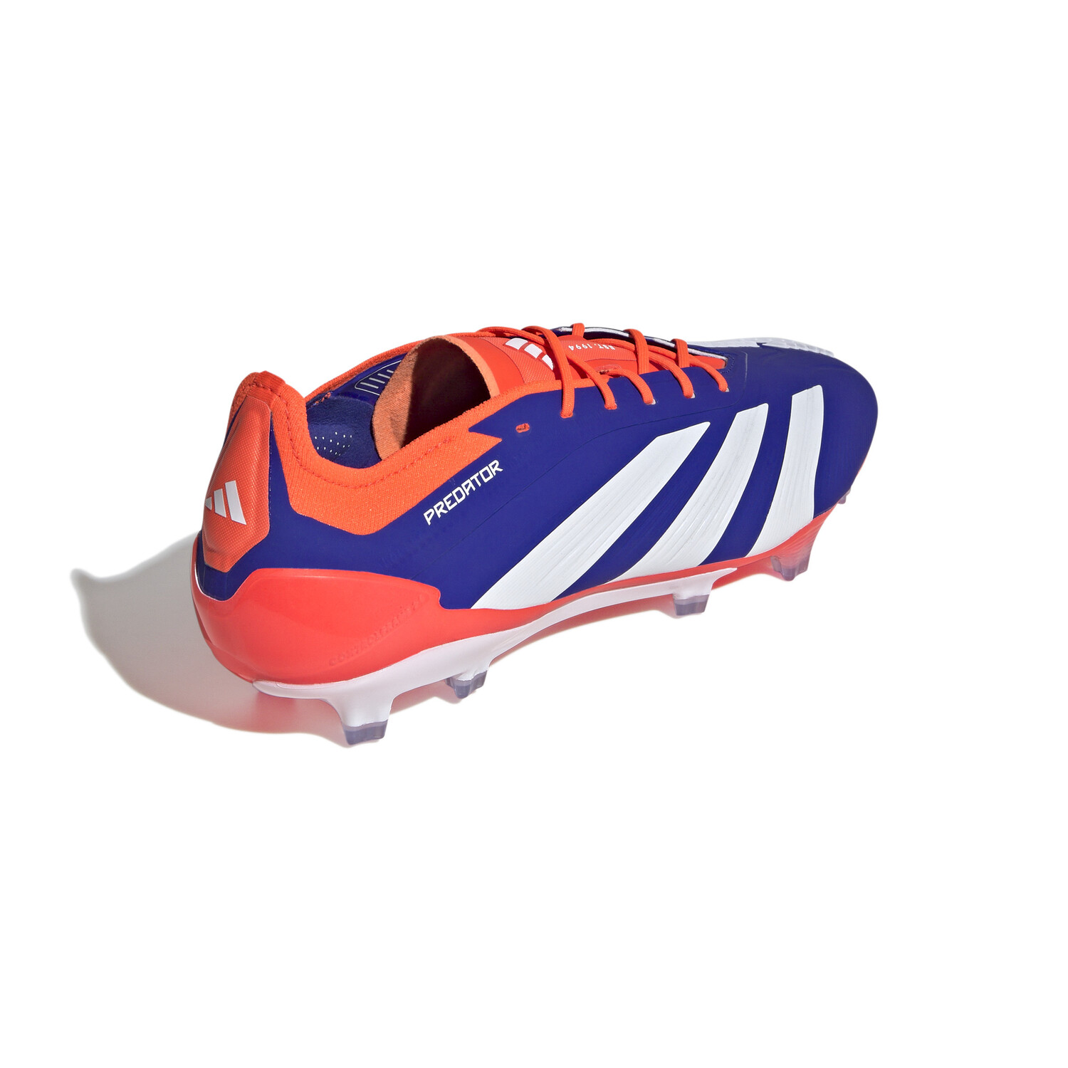 adidas Predator Elite FG bleu rouge sur Foot.fr