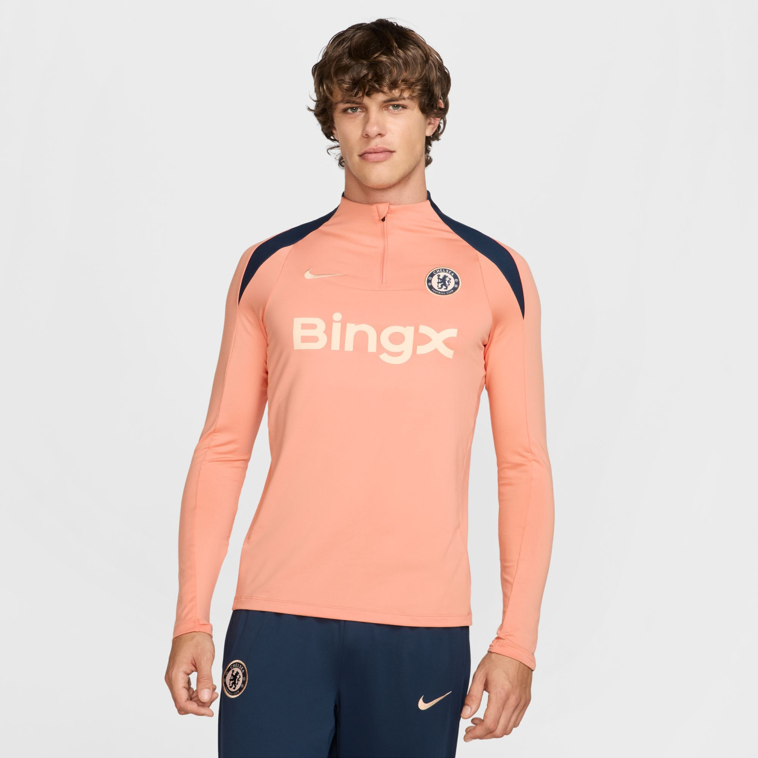 Sweat zippé Chelsea Strike orange 2024/25 sur Foot.fr