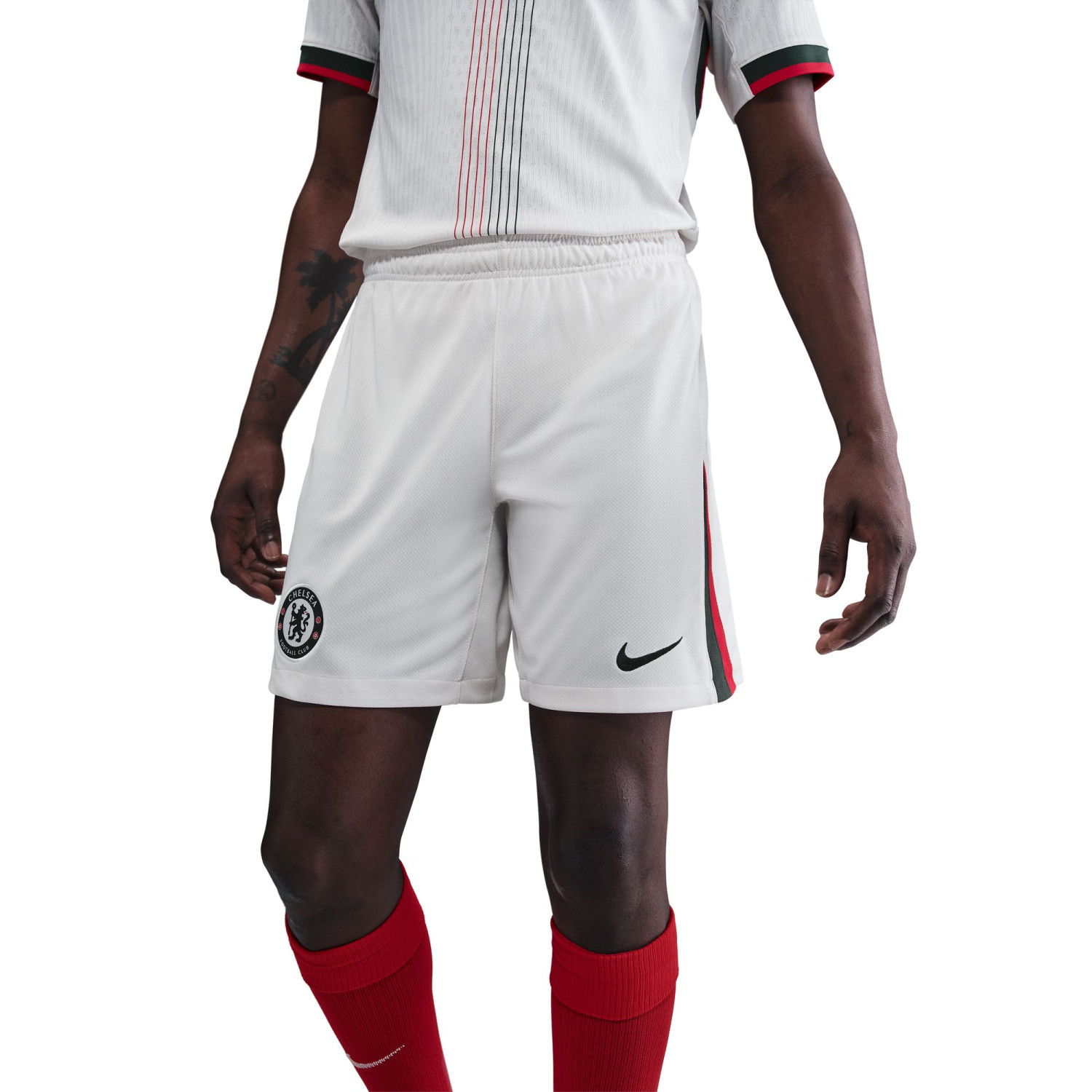 Short Chelsea extérieur 2025/26 sur Foot.fr