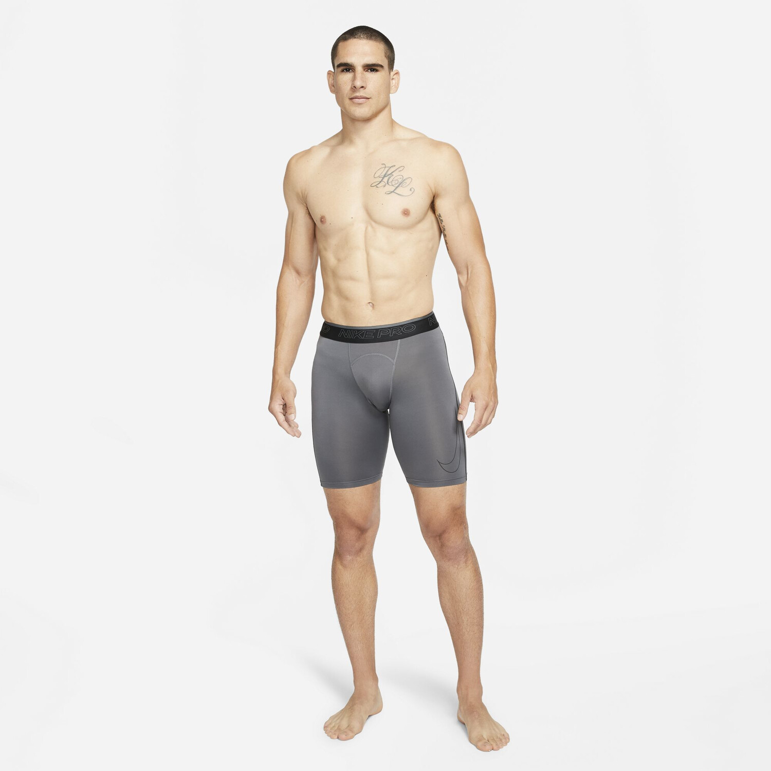 Sous-short long Nike Pro gris sur Foot.fr