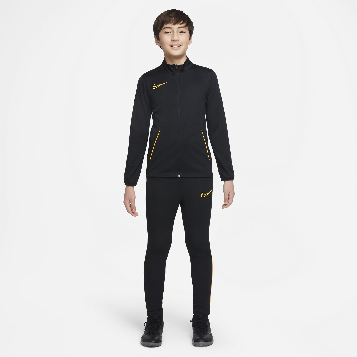 Survêtement Foot : Ensembles Nike, adidas, Puma 25/26 - Foot.fr